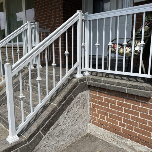 Deck Railing Gallery in Canada | Terrace Aluminum Railings