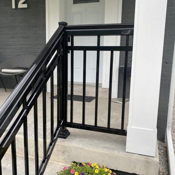 Deck Railing Gallery in Canada | Terrace Aluminum Railings