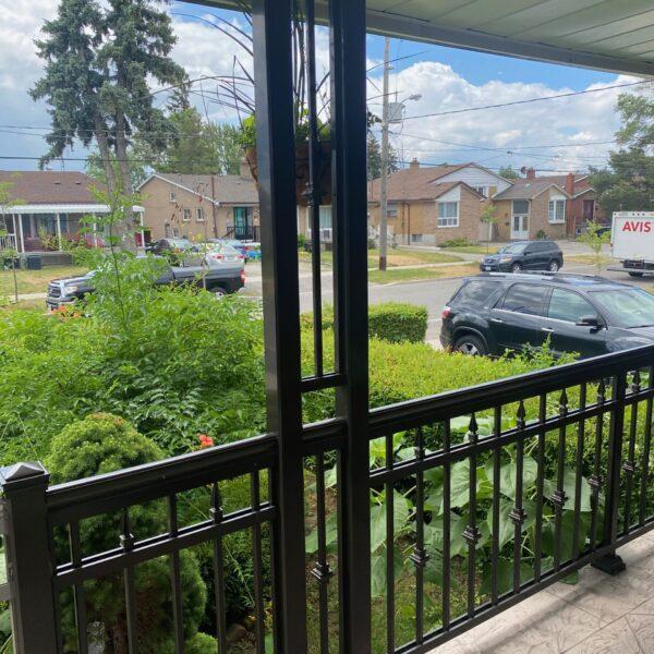 Deck Railing Gallery in Canada | Terrace Aluminum Railings