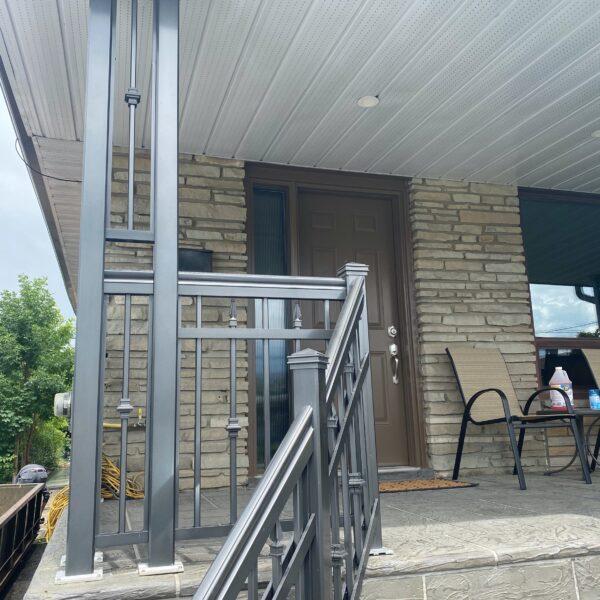 Aluminum Column Installers in Toronto | Terrace Aluminum Railings