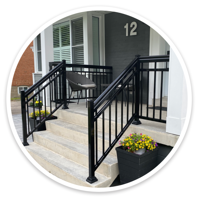 BLACK ALUMINUM RAILING - Terrace Aluminum Railings