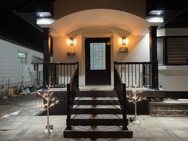 Professional Front Porch Railings Aurora | Terrace Aluminum Railings