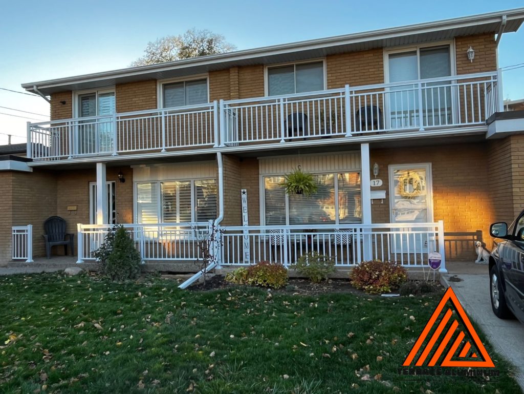 White Aluminum Railing at Terrace Aluminum Railings