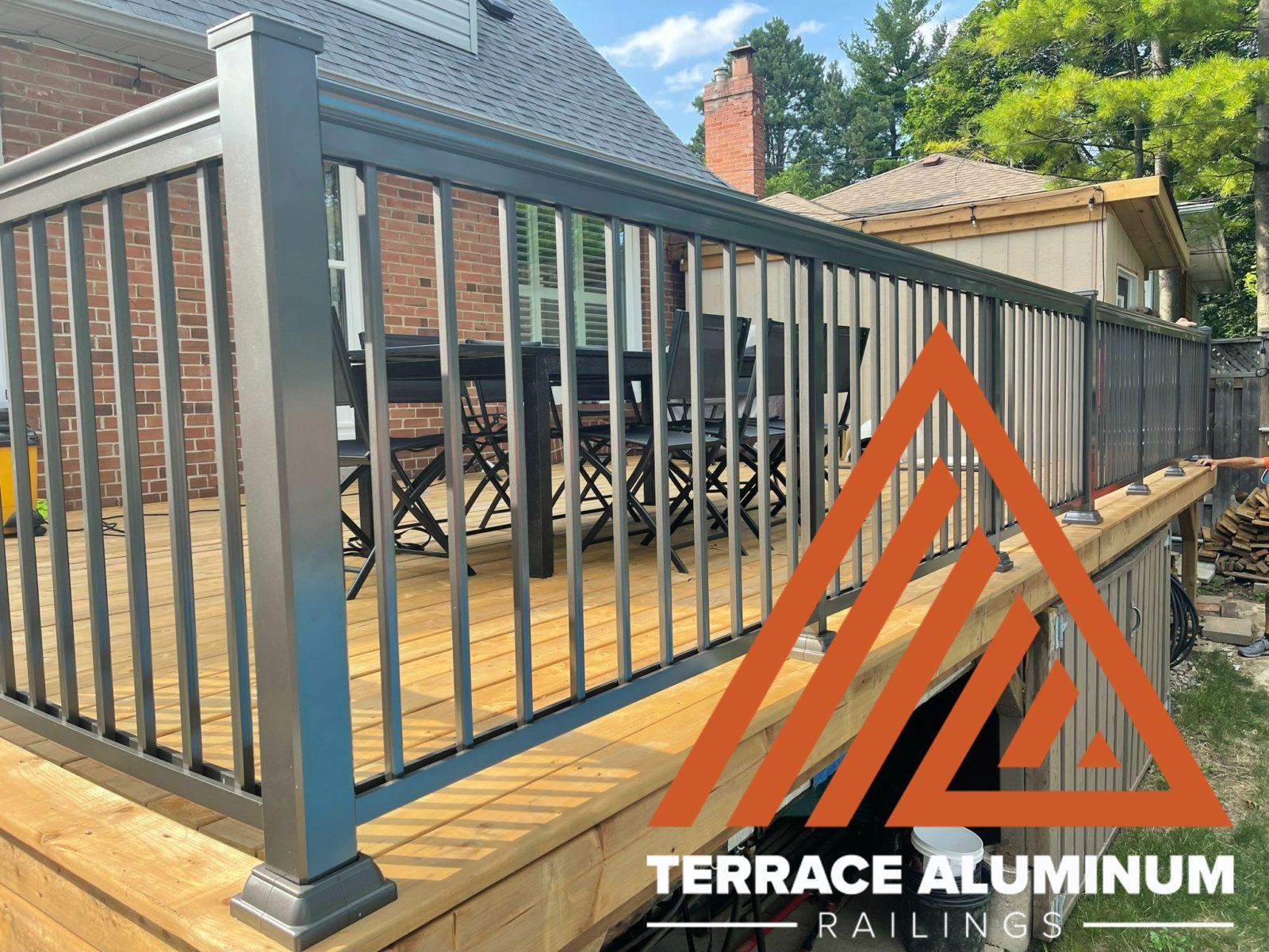 CAN ALUMINUM RAILING BE PAINTED? - Terrace Aluminum Railings And Masonry