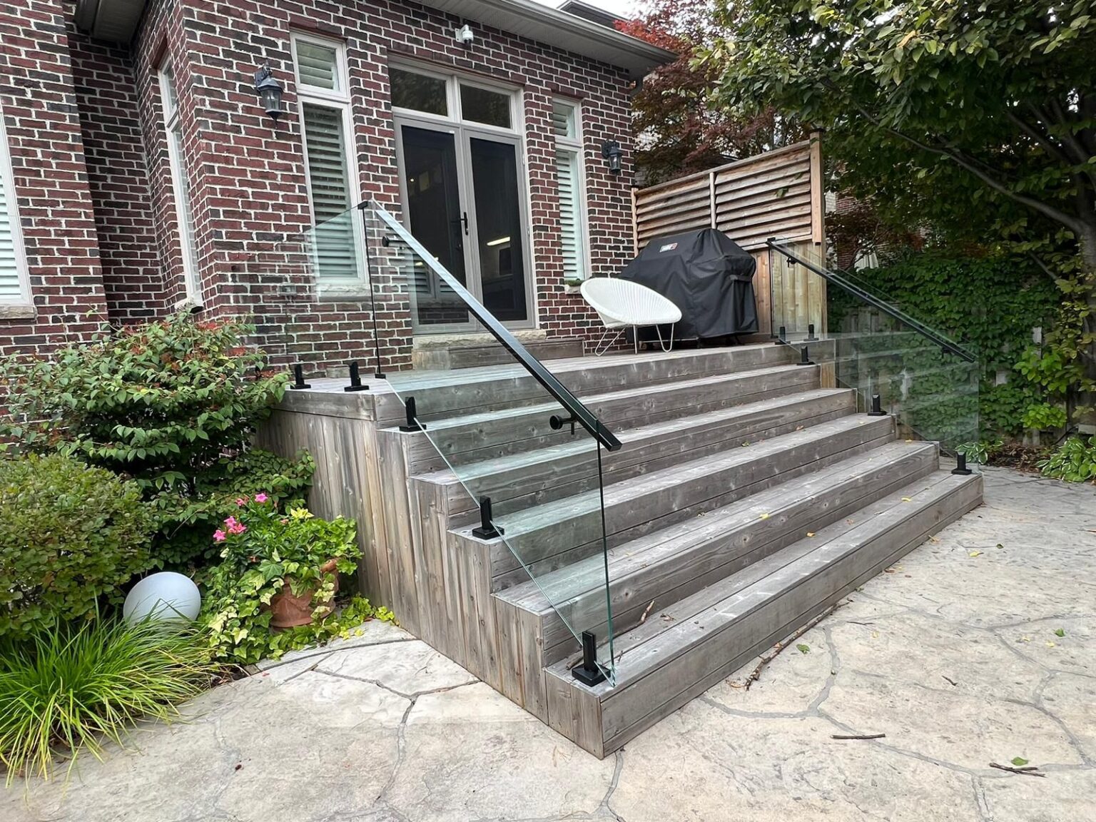 FRAMELESS GLASS RAILING - Terrace Aluminum Railings And Masonry